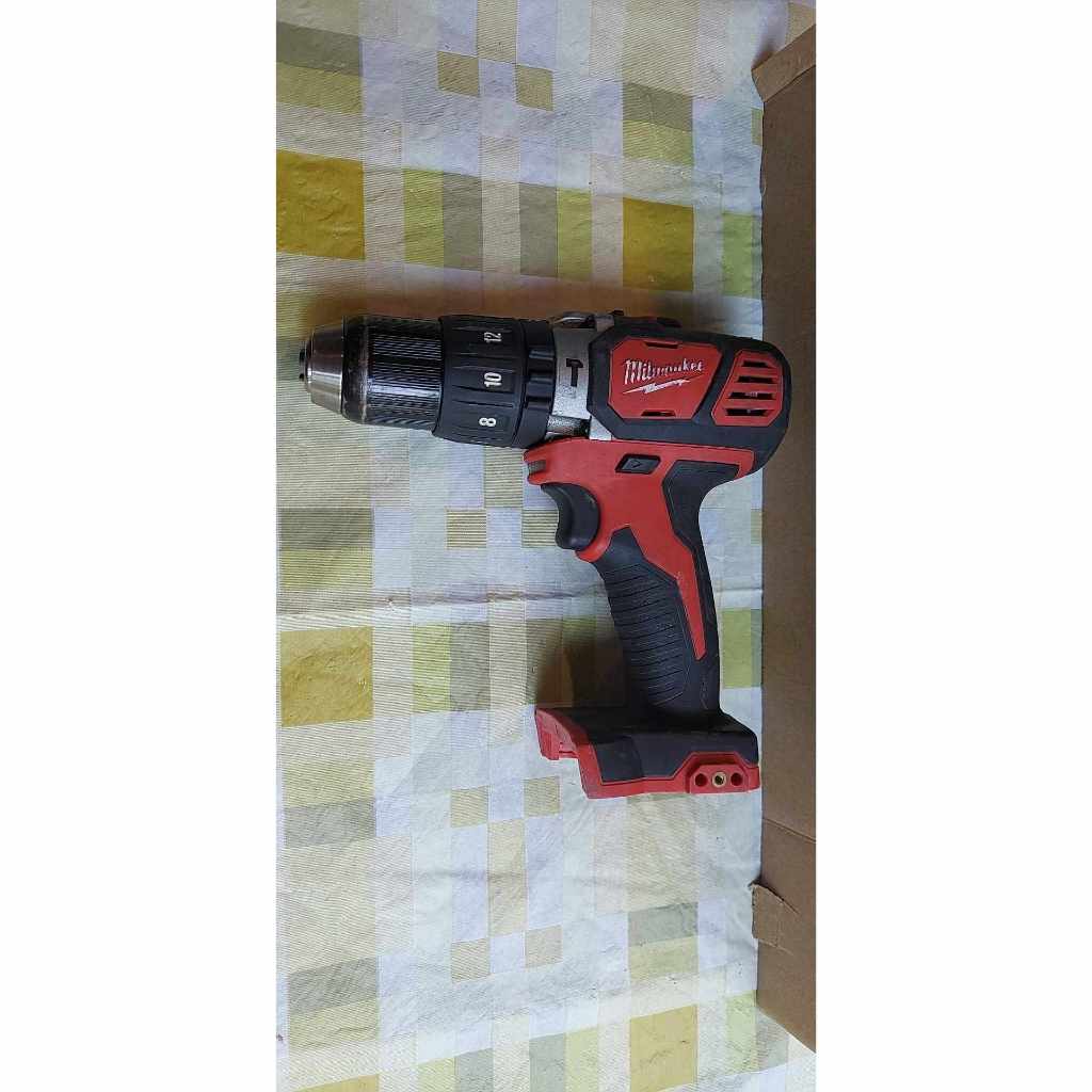 Milwaukee Tool M18 18V Cordless Compact 1/2-inch Hammer Drill/Driver ...