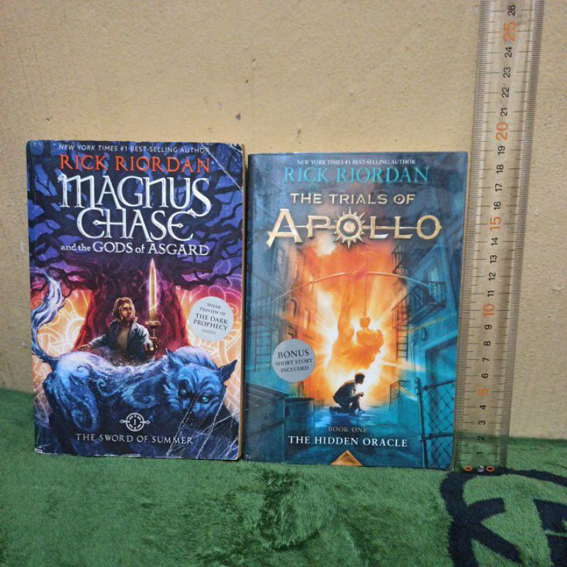 Rick Riordan Magnus Chase and gods of asgard the trials of Apollo ...
