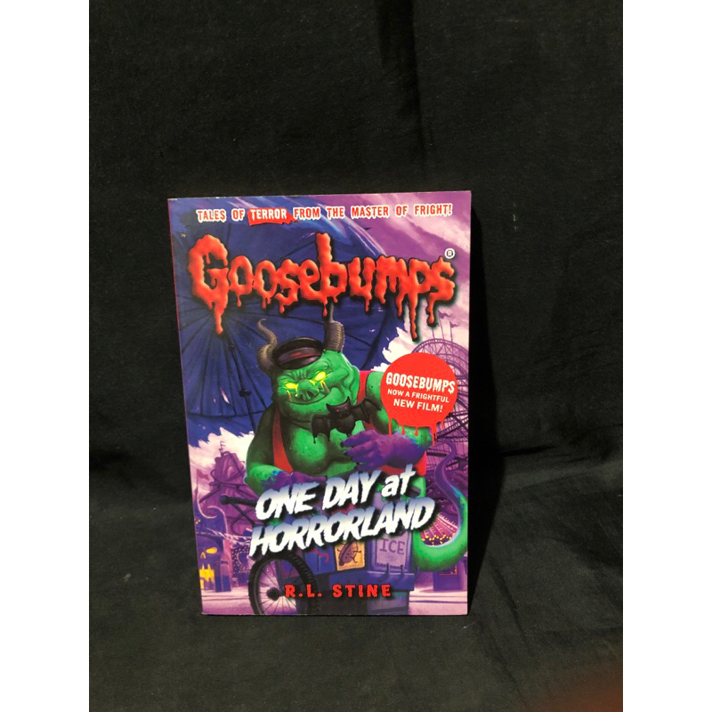 Goosebumps One Day At Horrorland By: R.L. Stine | Shopee Philippines
