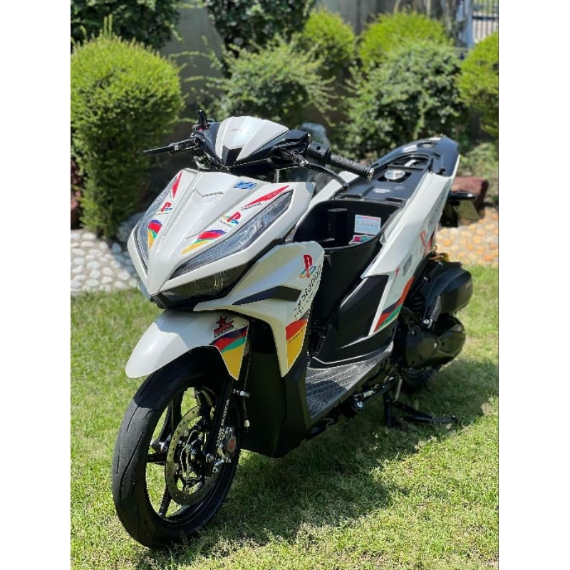 Click v3 sticker decals PlayStation | Shopee Philippines