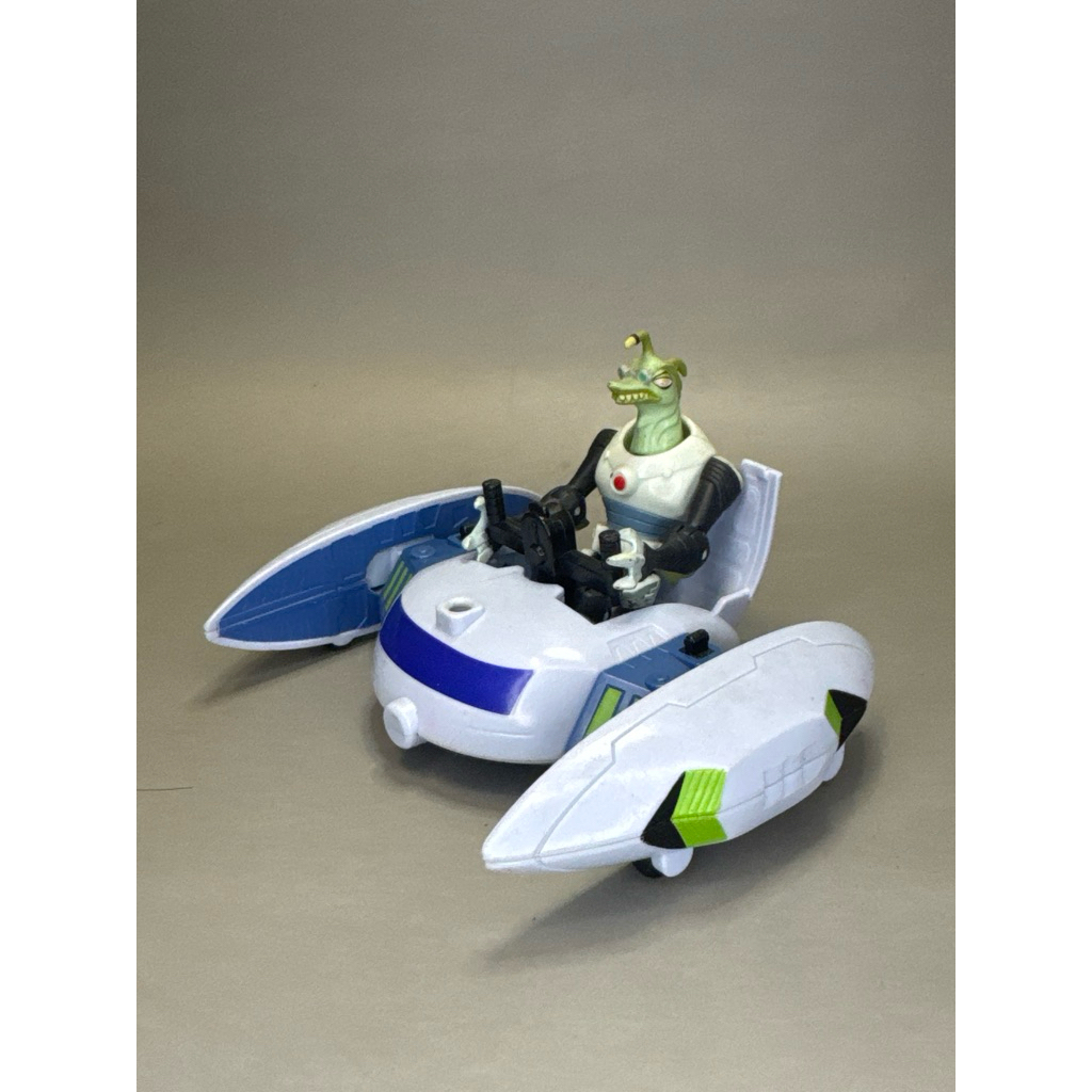 Ben 10 Patelliday Plumber with ship vehicle ben10 action figure benten ...