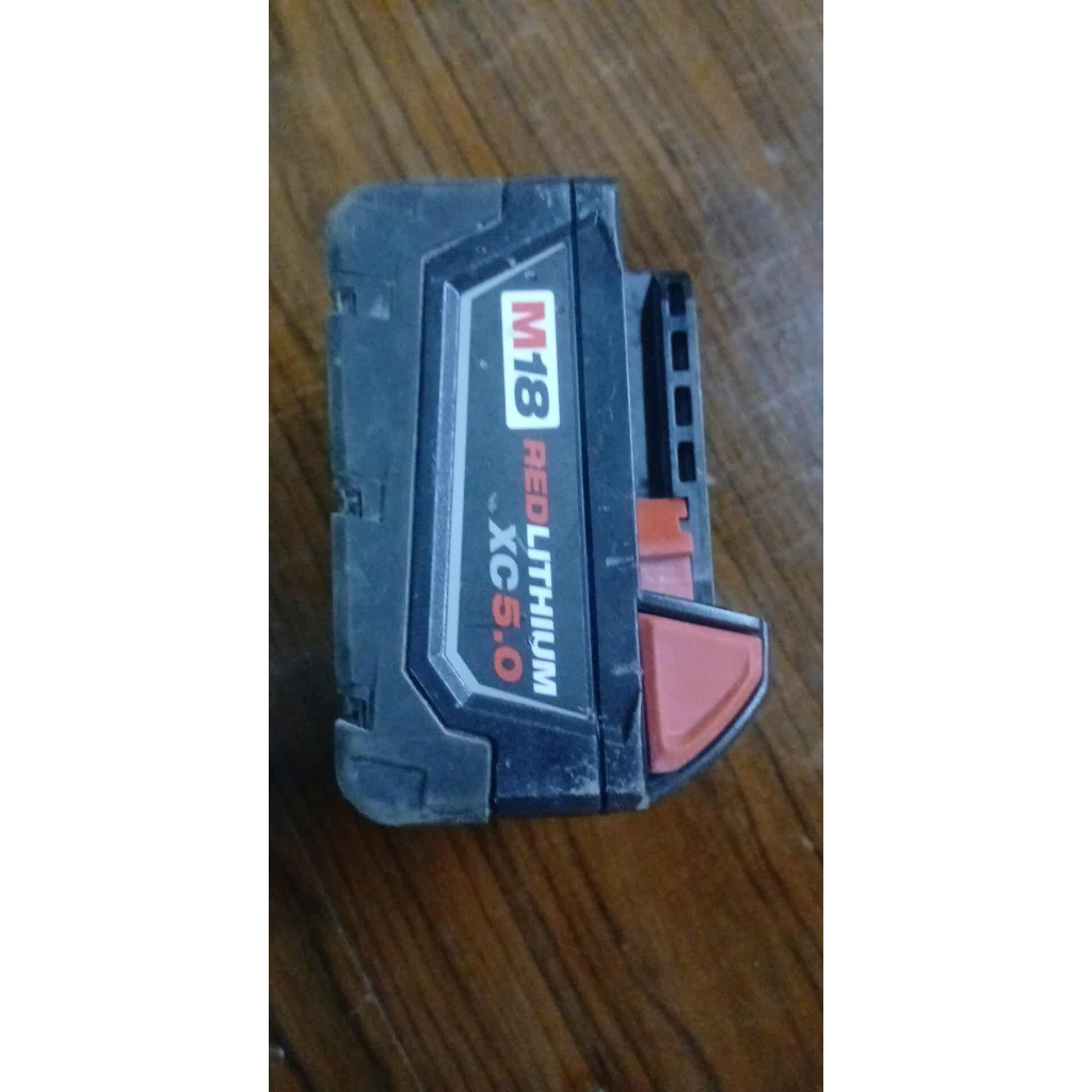 Milwaukee Tool 18V M18 Lithium-Ion Extended Capacity (XC) 5.0 Ah REDLITHIUM Battery (used ...