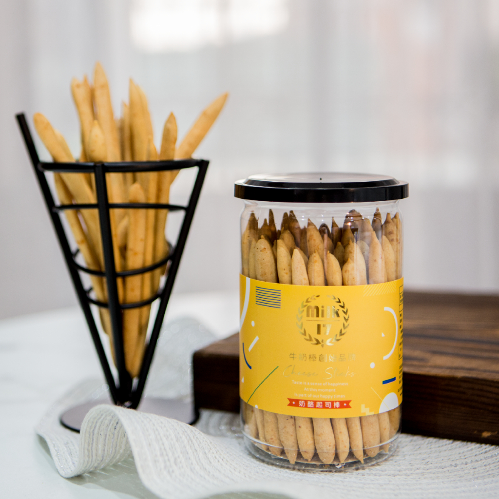 Crunchy Parmesan Delight - Milk 17 Cheese Sticks | Shopee Philippines