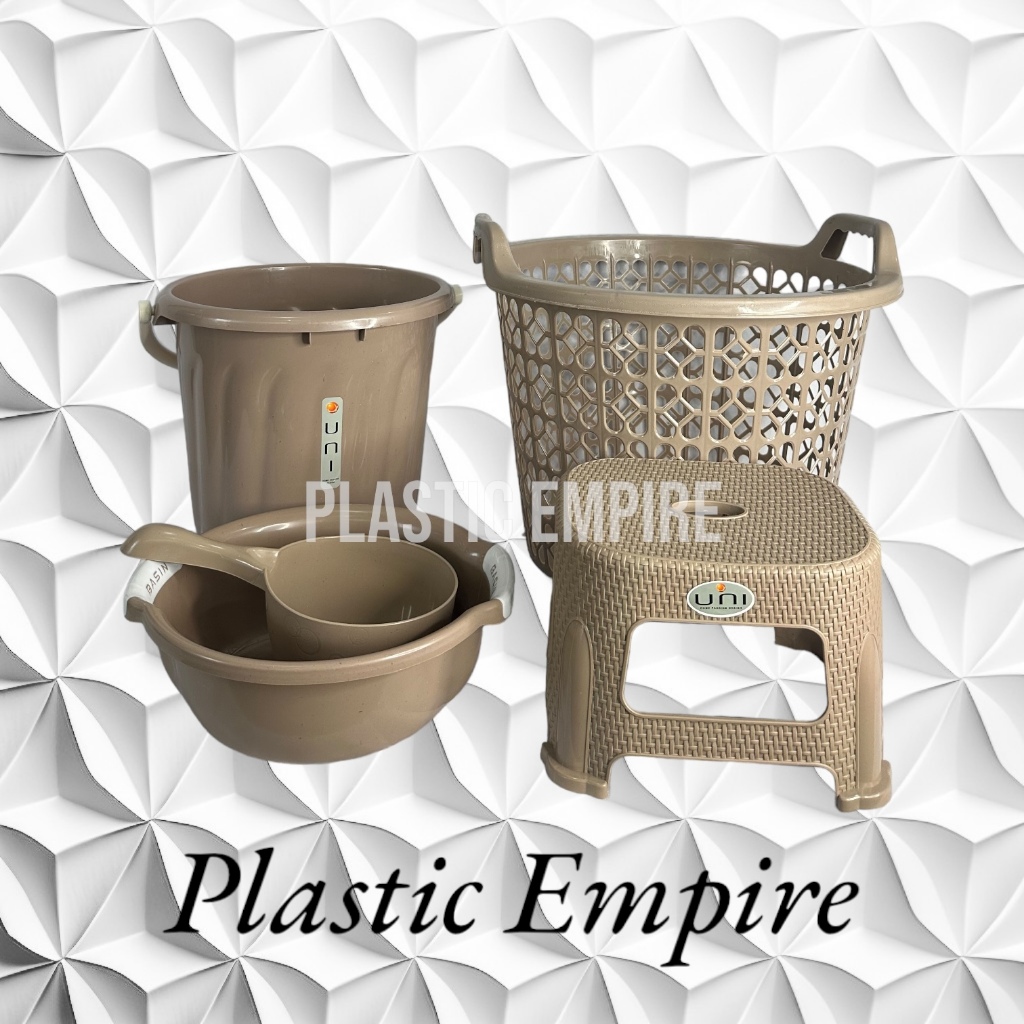 This home essentials set includes five versatile and indispensable ...