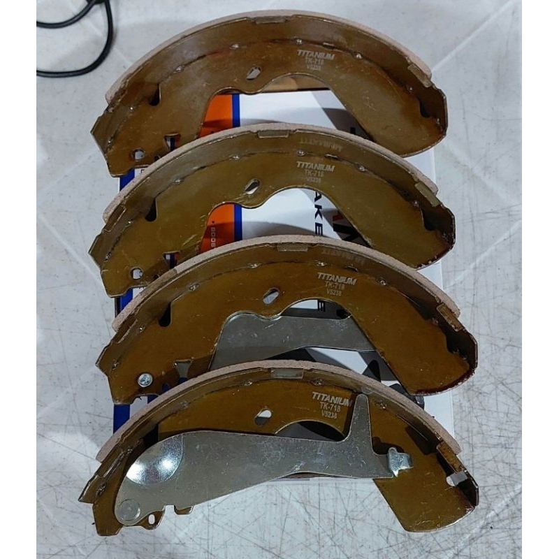 TK-718 REAR BRAKE SHOE ASSEMBLY HYUNDAI STAREX SPORTEC/TITANIUM (1455 ...