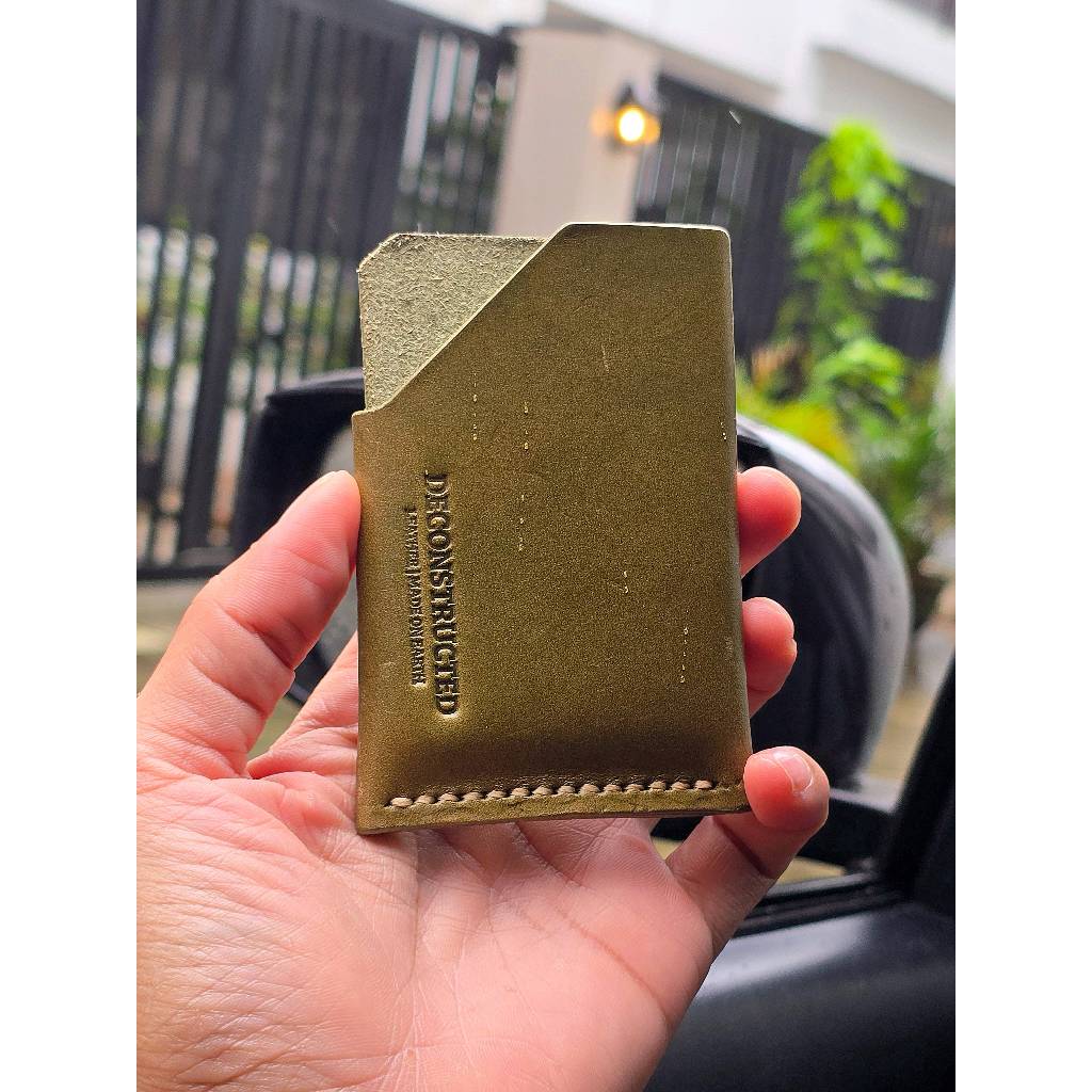 Deconstructed EDC Minimalist Wallet Hitchhiker Open Sea Leather ...