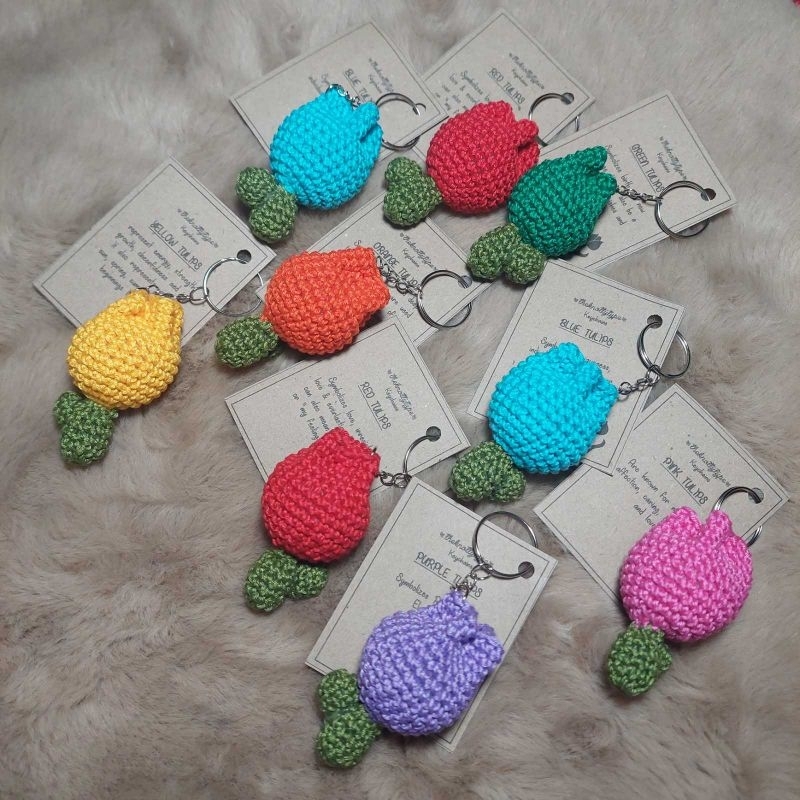 High Quality CROCHET TULIP KEYCHAIN with COLOR SYMBOLISM [CUSTOMIZABLE ...