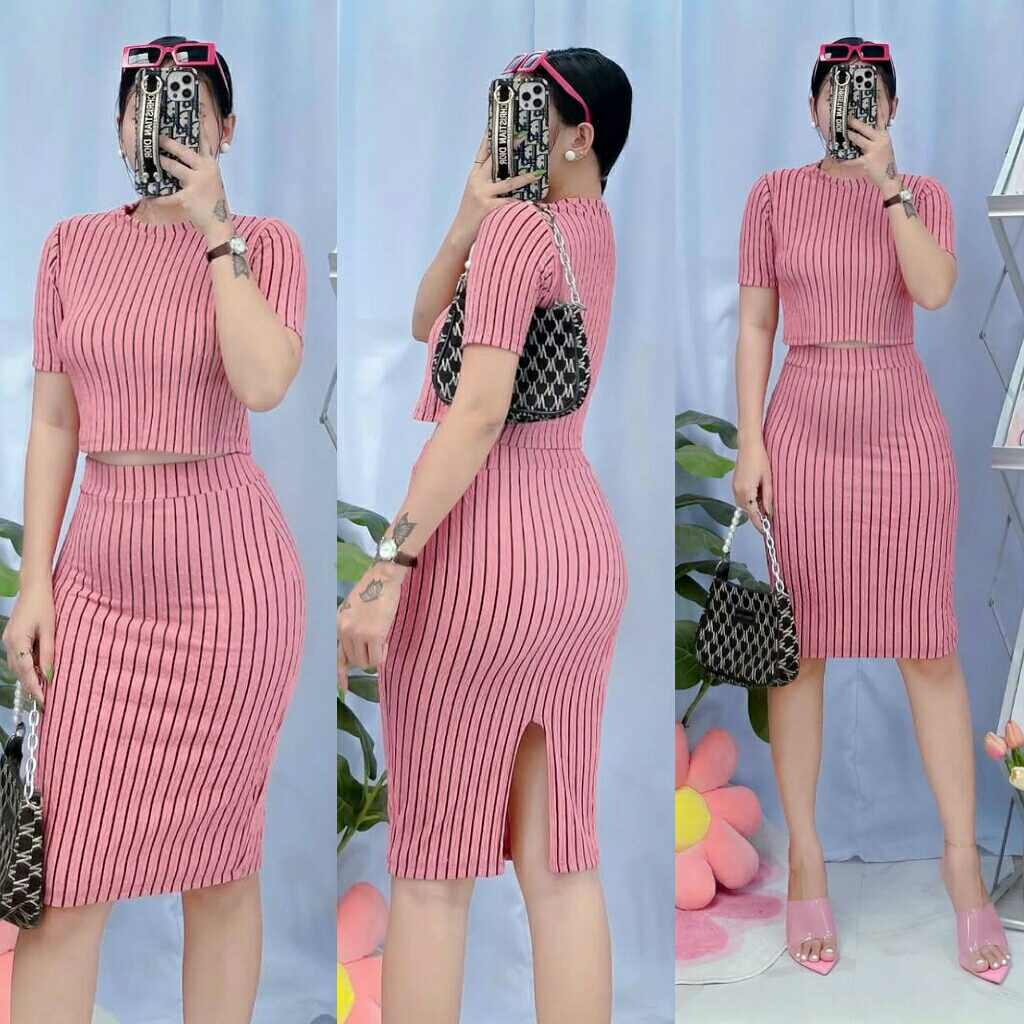 JER JEN SOFIA COORDINATES/SEXY FASHIONABLE CROP TOP AND HIGH WAIST ...