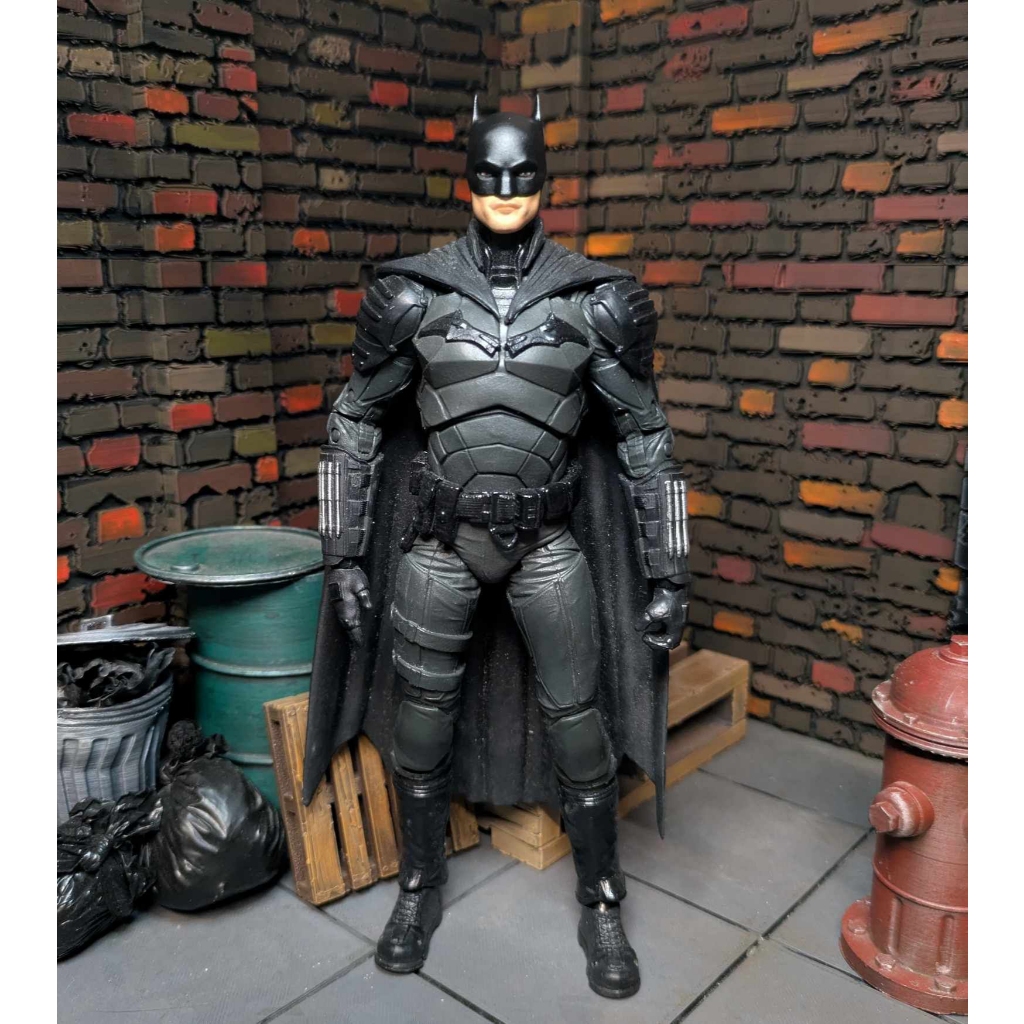 Robert Pattinson The Batman head sculpt for McFarlane 1:10 | Shopee ...