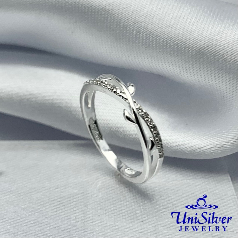 Unisilver 925 Sterling Silver Half Eternity Lady's Band Ring (RS793 ...
