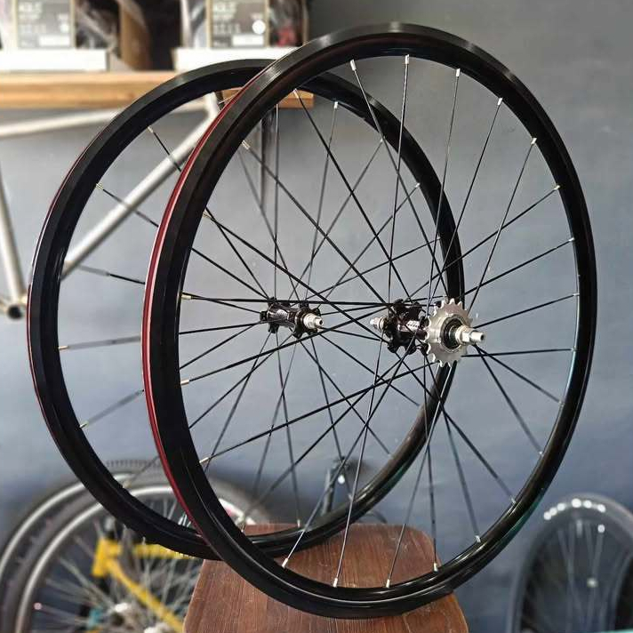 INTRO7 Fixedgear Wheelset, 20/24 Hole & Bladed Spokes (Pair) | Shopee ...