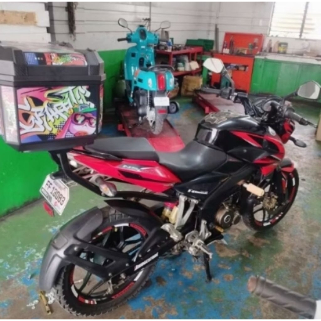 ROUSER NS/LS/RS 150/160/200 Hrv Brackets with bolt and nuts plus ...