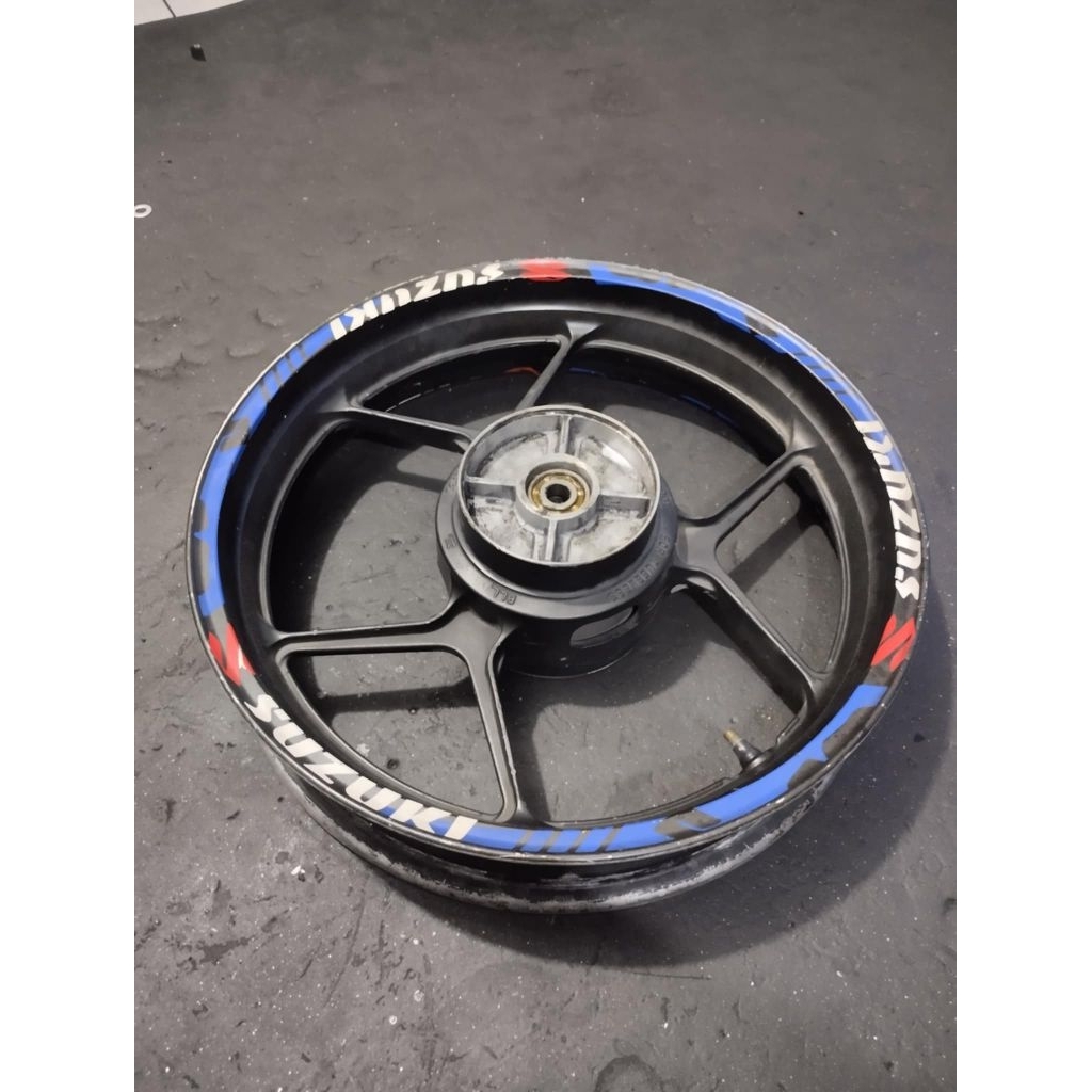 Gixxer 150 Carb Rear Mags (used) 2016 model | Shopee Philippines