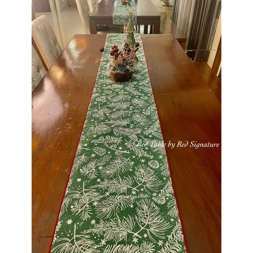CHRISTMAS TABLE RUNNER | Reversible table Runner | Home Decor | Dining ...