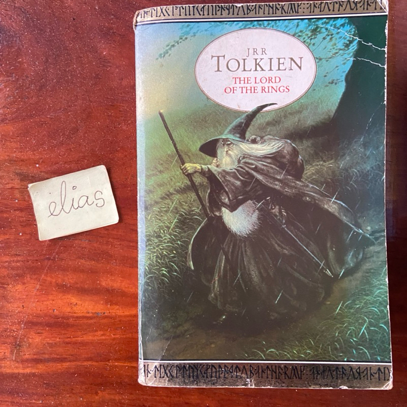 The Lord of the Rings - JRR Tolkien (Complete Trilogy in one book ...