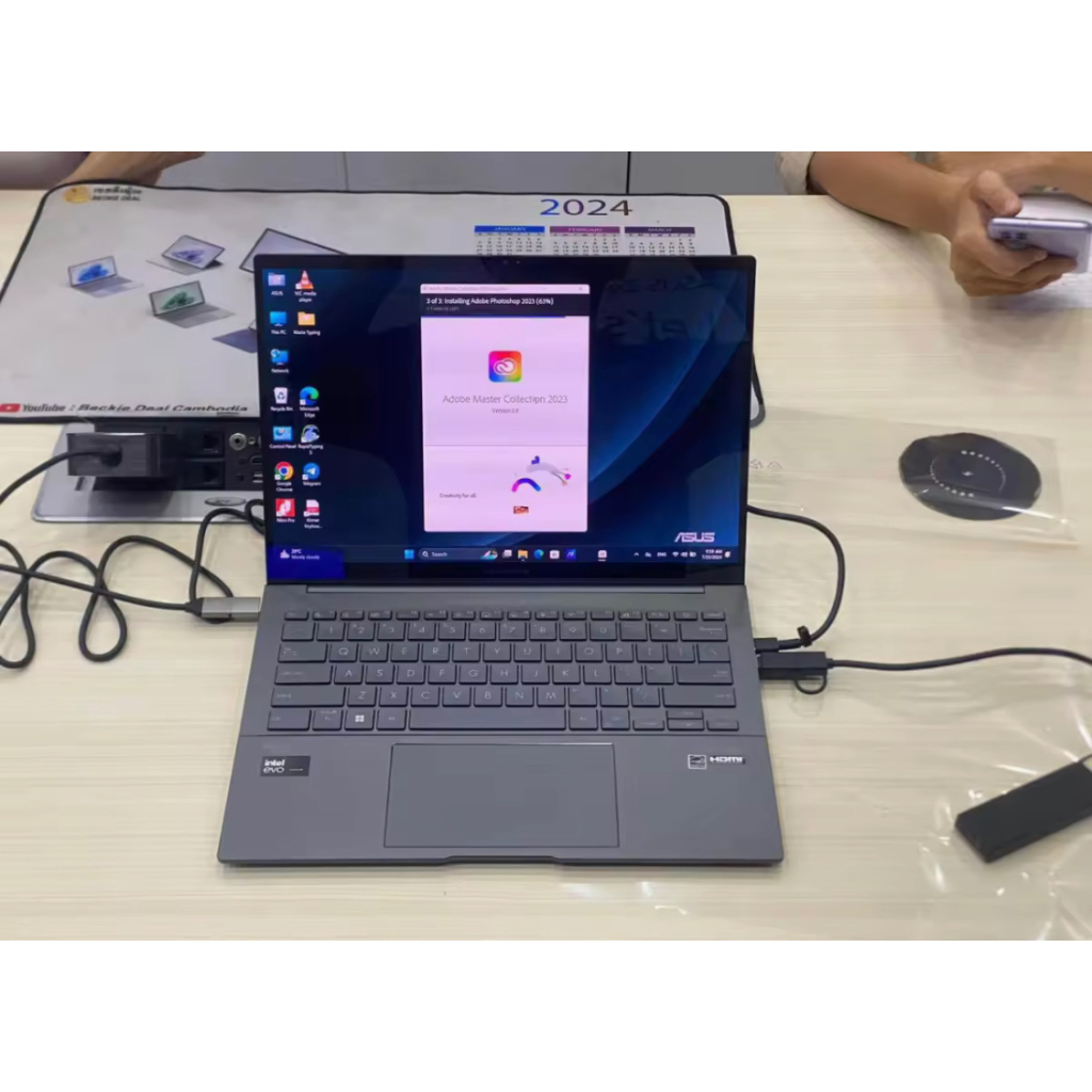 BRAND NEW ASUS ZENBOOK Q425MA-U71TB 14” OLED TOUCH 7-155H . 3.8GHz 16B ...