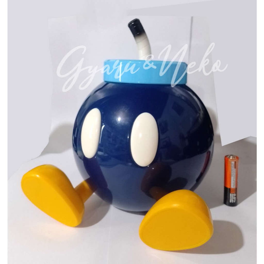 Super Mario Bros. Bob-omb Bomb-Hei Figure Candy Plastic Container ...