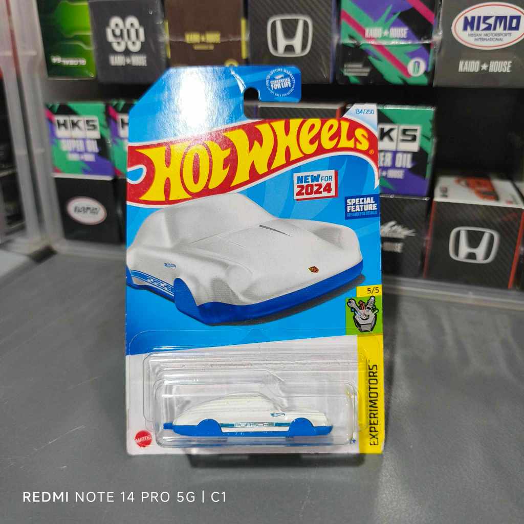 Hot Wheels Porsche 911 Carrera (White) (Keychain) Experimotors Series ...