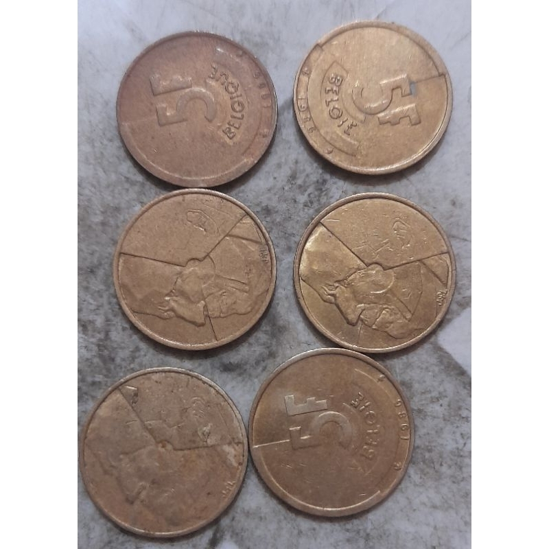 circle for only 38 pesos for hobby only take all | Shopee Philippines