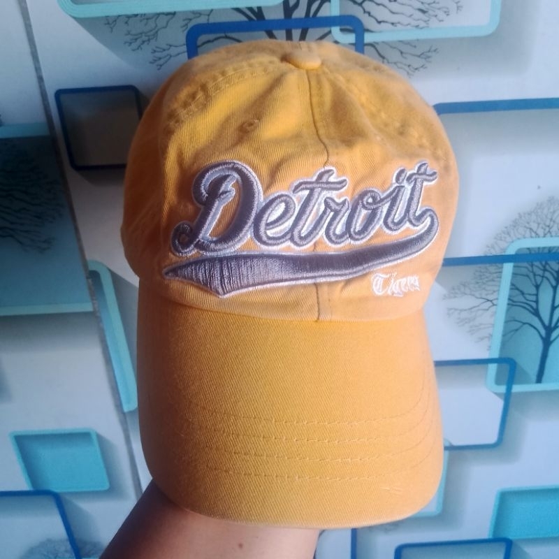 vintage Detroit yellow cap | Shopee Philippines