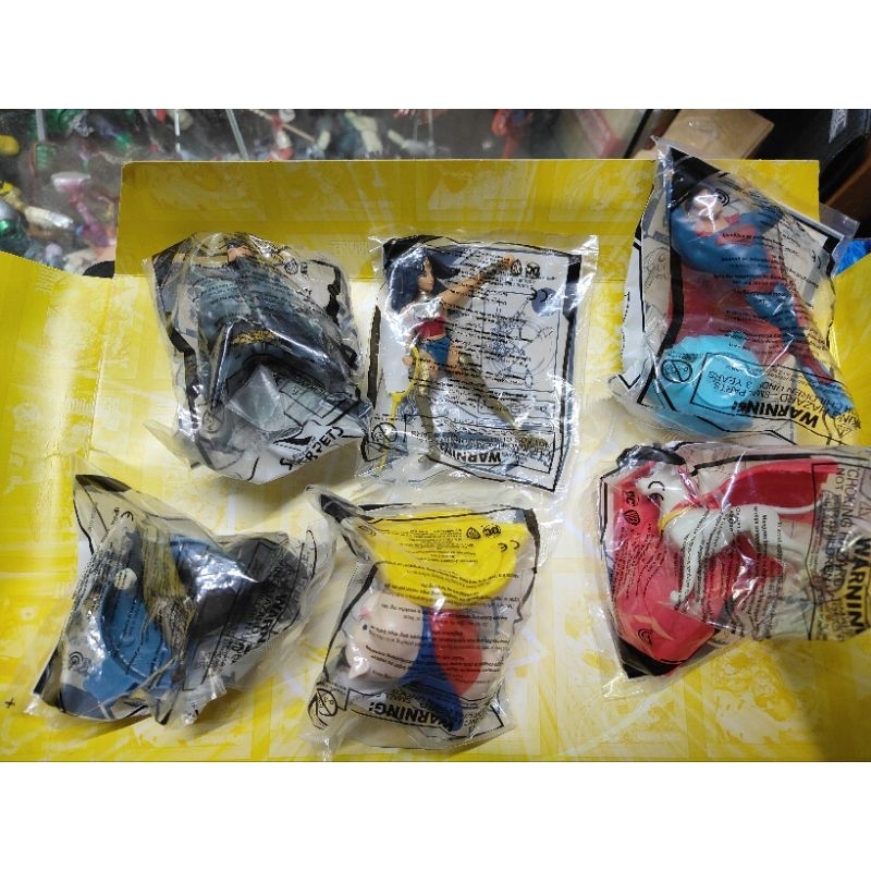 Justice league Jolly kiddie meal complete set | Shopee Philippines