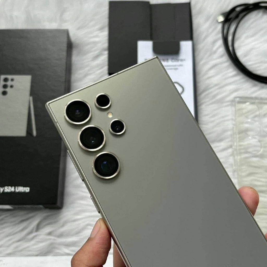 Samsung Galaxy S24 Ultra - S928U - 512GB - (Unlocked) - Excellent ...