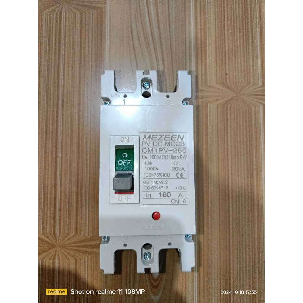 DC MCCB Molded Case Circuit Breaker Short Circuit Protection 100A 125A ...