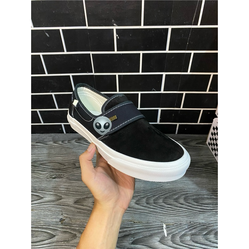 Vnss Slipp On F.O.G Vaultt | Shopee Philippines
