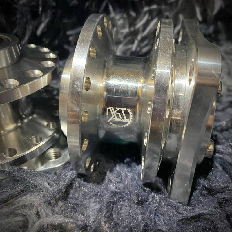 small hub front only Dkt for wave 125 real CNC with bearing | Shopee ...
