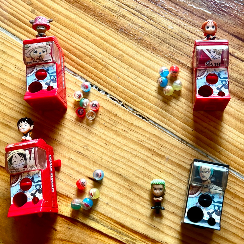 One Piece Mini Gashapon Collectible Display Bundle for Sir AD | Shopee ...