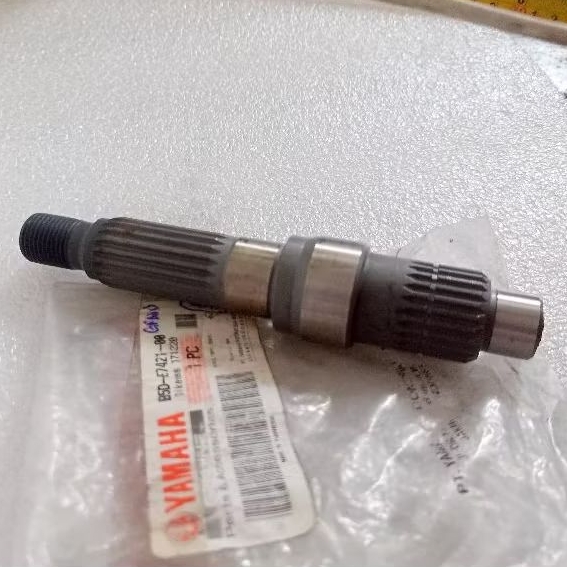 REAR AXLE DRIVE YAMAHA GRAVIS 125/MIO GEAR 125 B5D-E7421-00 ORIGINAL ...