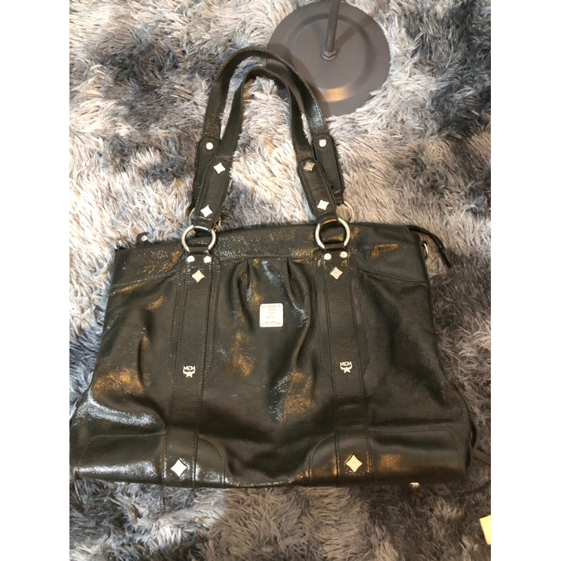 MCM Patent moss green shoulderbag | Shopee Philippines