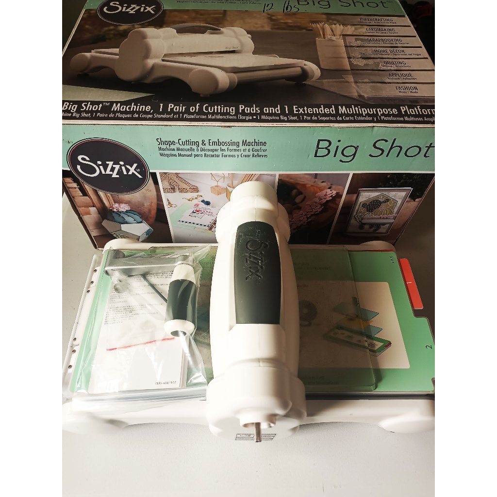 Sizzix Big Shot Shape-Cutting and Embossing Machine Complete with Box ...