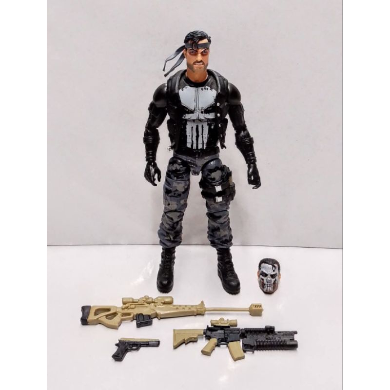 Preloved - Marvel Legends Punisher Action Figure 80th Anniversary ...