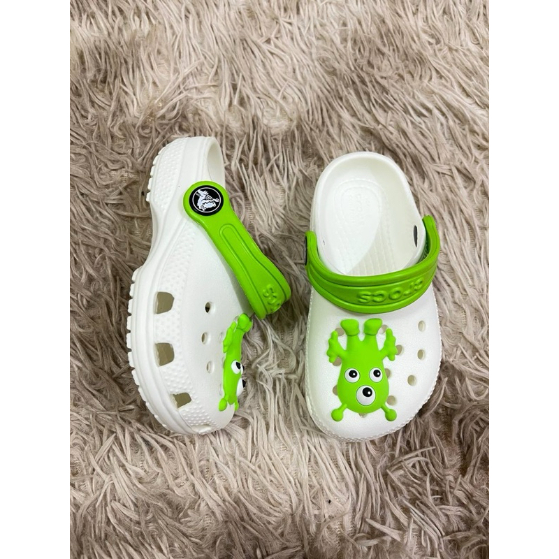 CROCS CLASSIC GLOW ALIEN CLOG (WHITE) 100% ORIGINAL | Shopee Philippines