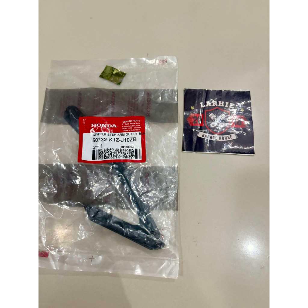Honda PCX 160 Genuine Parts Cover Step Arm Outer Close Foot Left/Right ...
