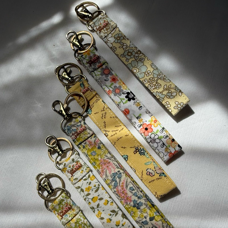 hey jaelah! | handmade keyfob wristlet keychain key ring yellow ...