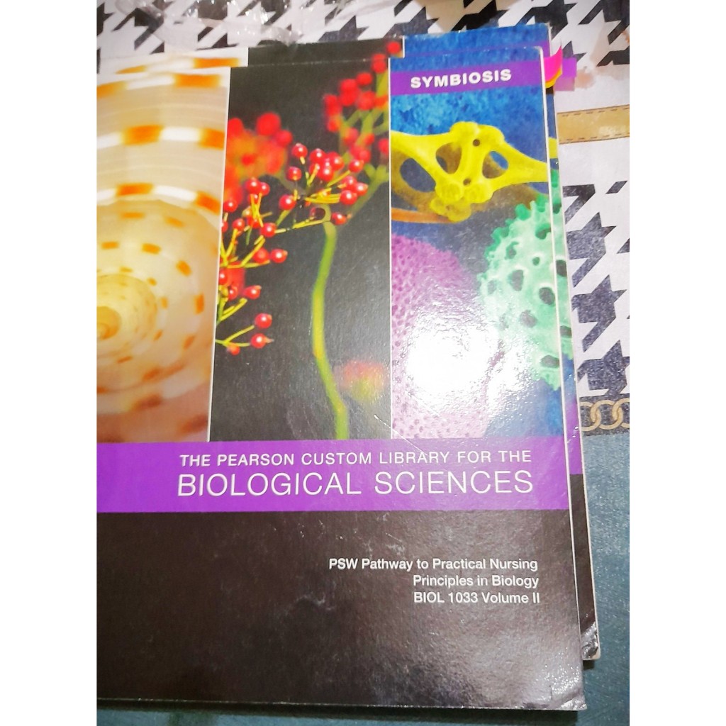 SYMBIOSIS the Pearson Custom Library for the Biological Sciences Volume ...