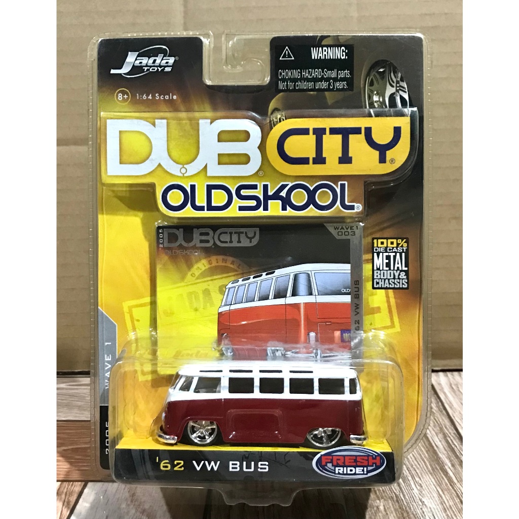 Jada Dub City 1:60 Scale OLDSKOOL 1962 Volkswagen Bus (Red Chrome ...