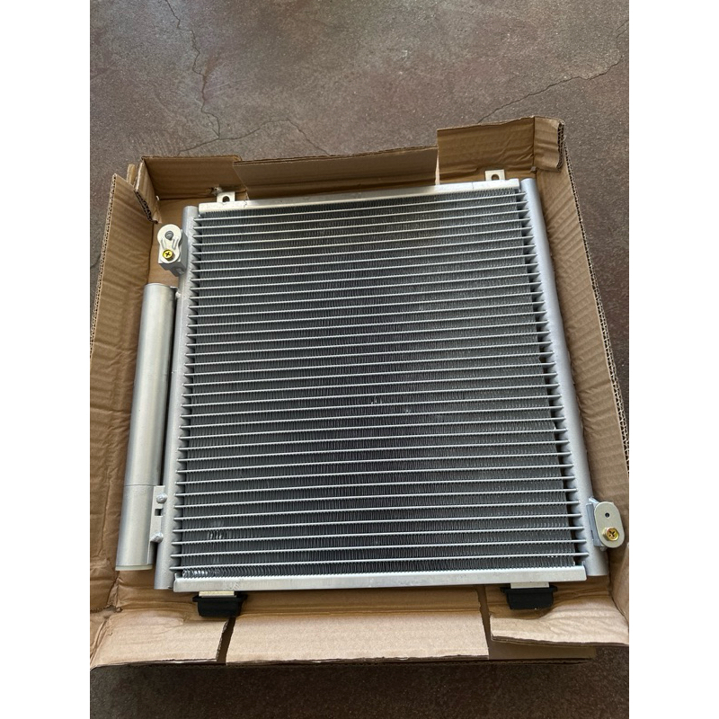 Condenser Suzuki Alto gen 2 - Laminated | Shopee Philippines