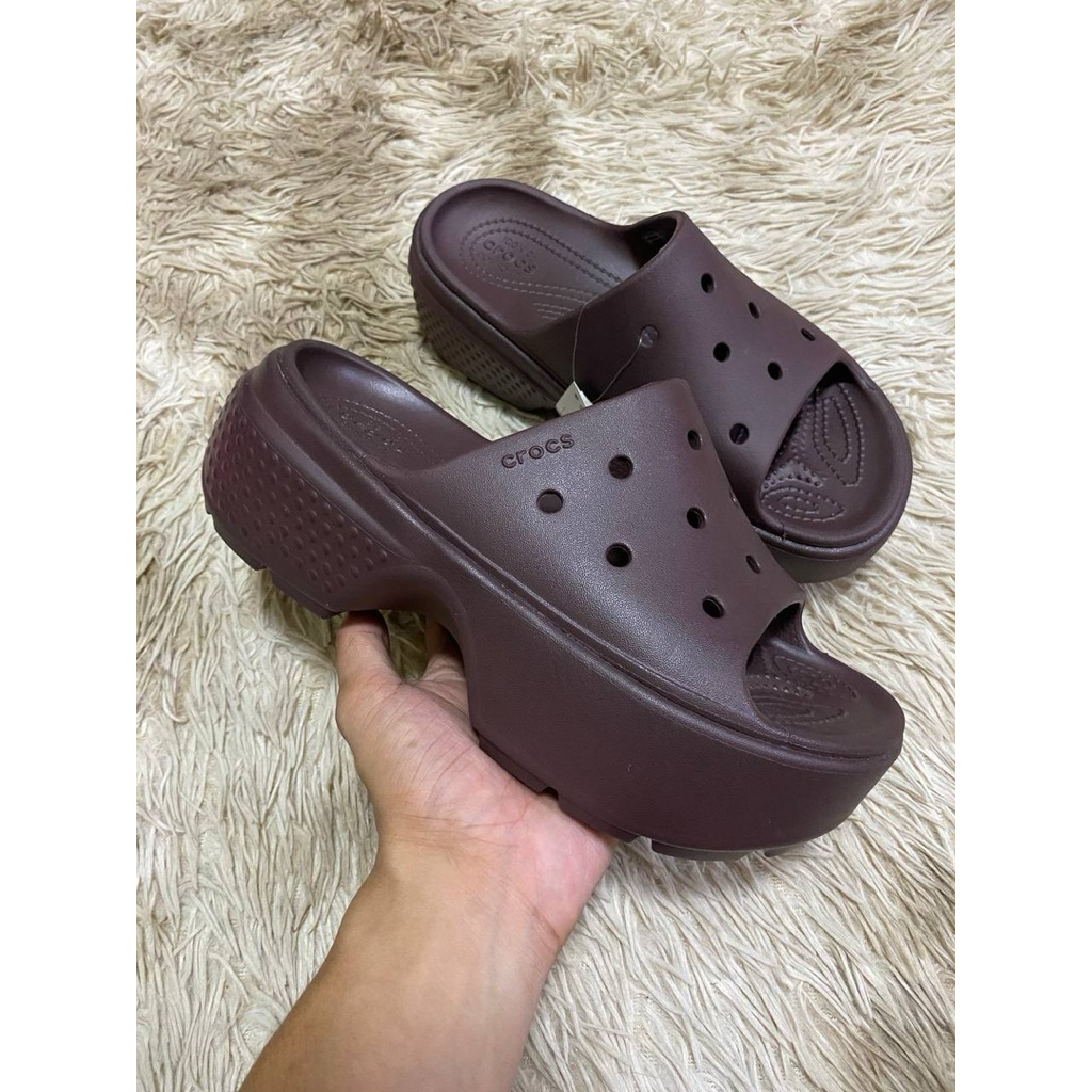CROCS STOMP SLIDE IN DARK CHERRY 100% ORIGINAL | Shopee Philippines