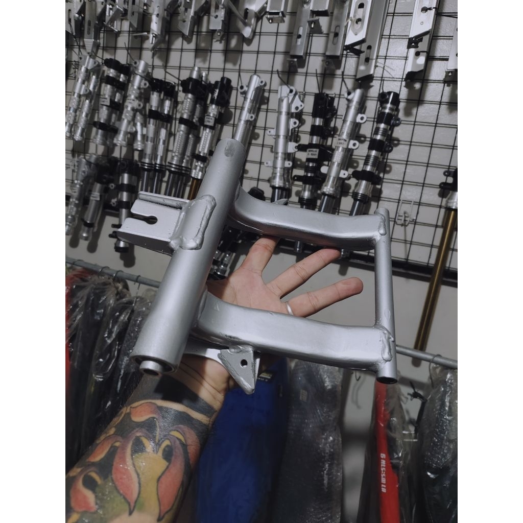 fabricated engine support / click 125 150 /m3 gear 125 nmax aerox MiO ...