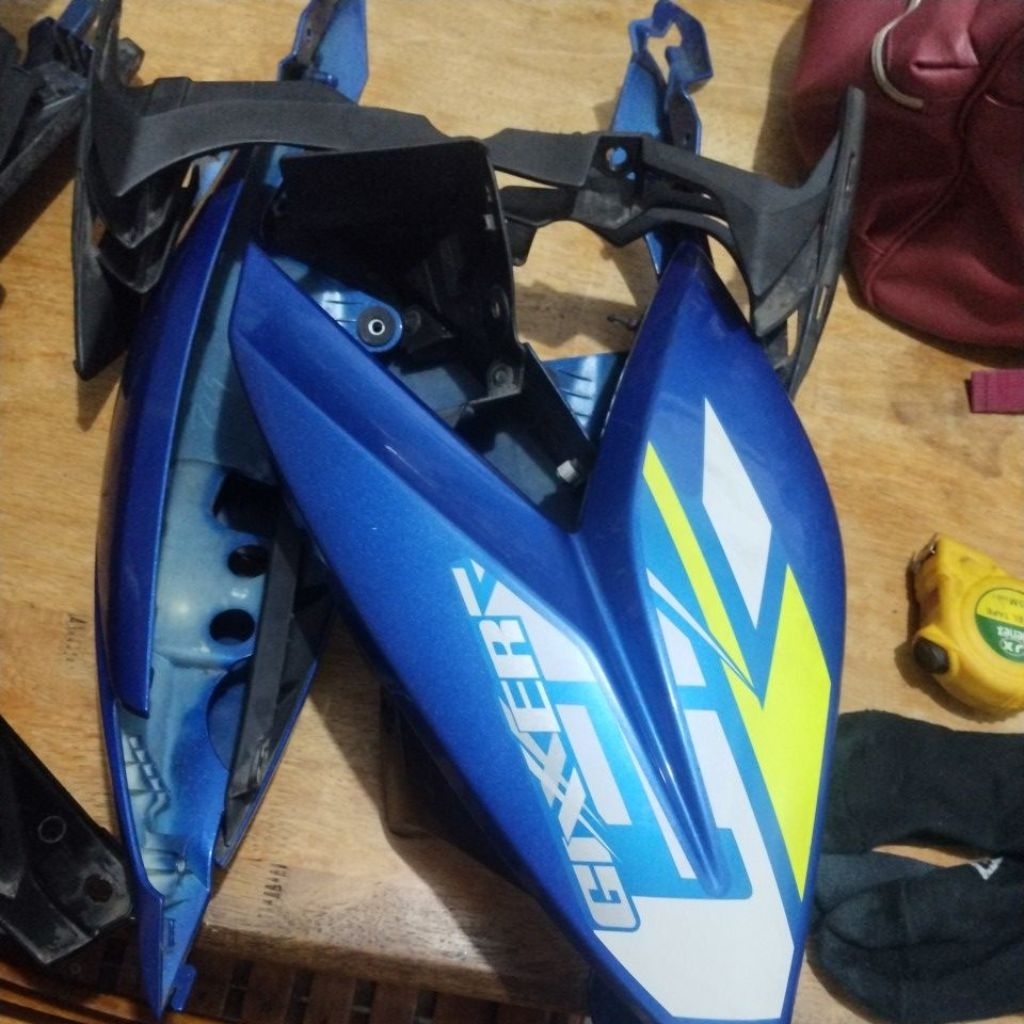 Gixxer Side fairings (Used) | Shopee Philippines