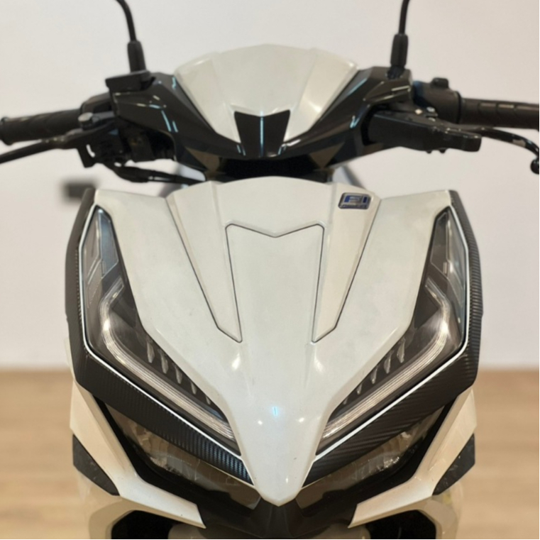 HONDA CLICK V3 FRONT SIDE CARBON FIBER DECALS (FORGED, 3D, 9D) | Shopee ...