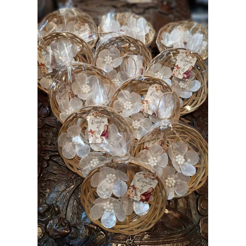 Capiz shell flower in small rattan plate | Shopee Philippines