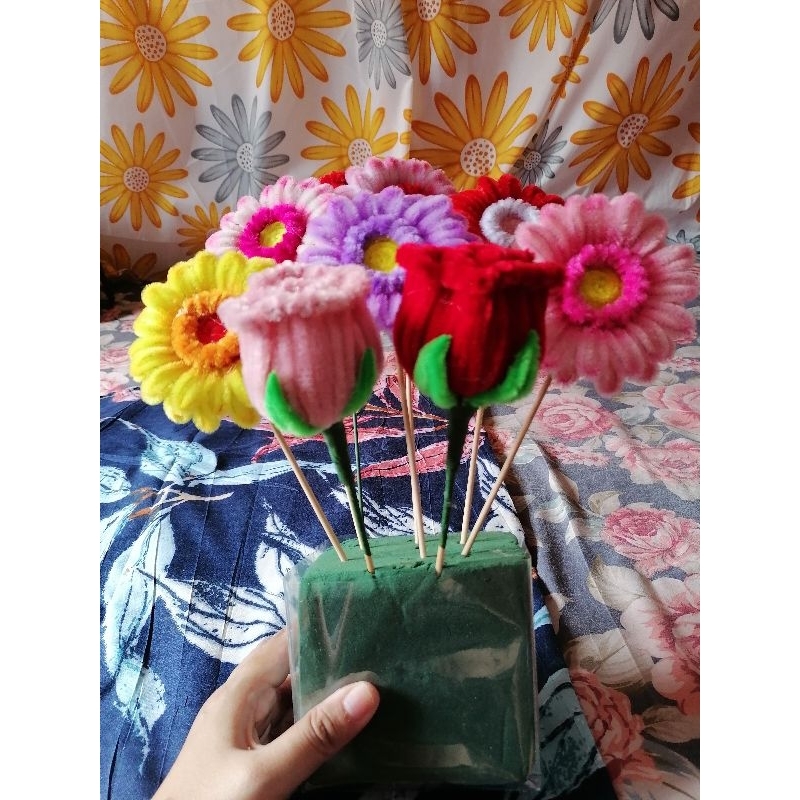 Handmade flowers/ fuzzy wire flowers/ rose fuzzy wire/ gerbera fuzzy ... Handmade flowers/ fuzzy wire flowers/ rose fuzzy wire/ gerbera fuzzy ...