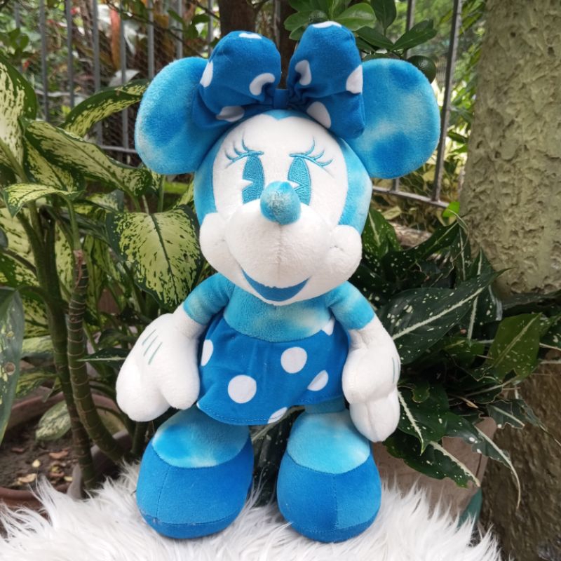 DISNEY Minnie Mouse RARE Blue Polka Plush Toy | Shopee Philippines