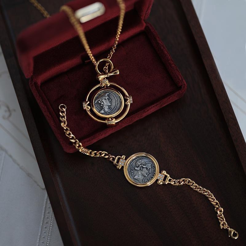 Buena Fortuna Bracelet Ancient Greek Roman Goddess of Fortune Micro-set ...