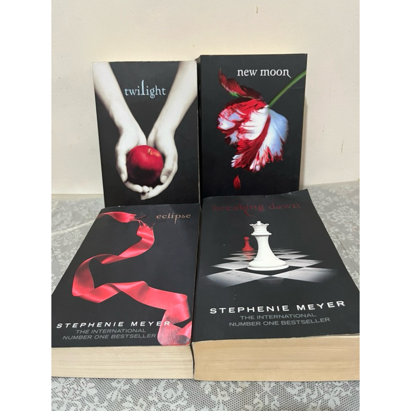 Twilight Saga Set (Stephenie Meyer) | Shopee Philippines