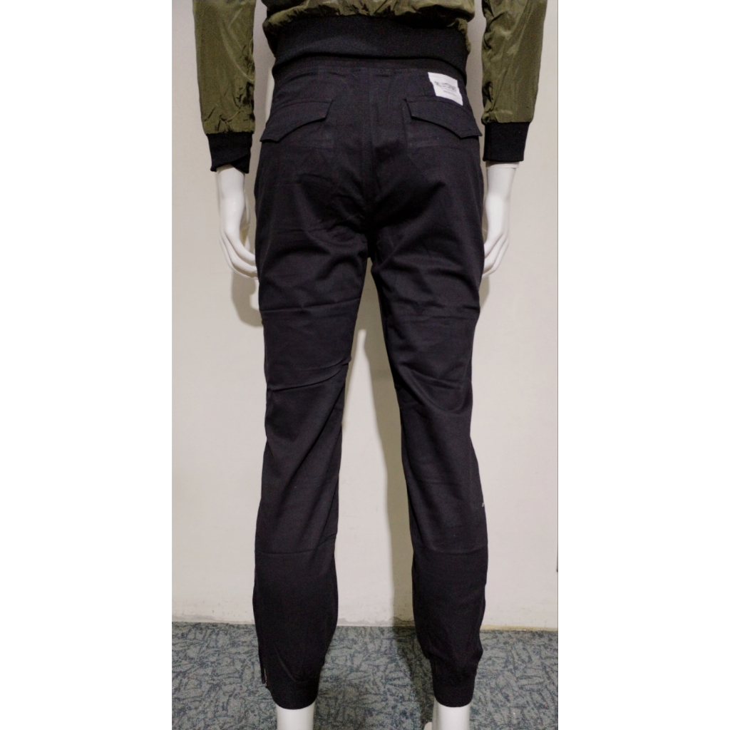 Hengshun HS-JW-010 New 4 pocket unisex black jogger with white stitches ...